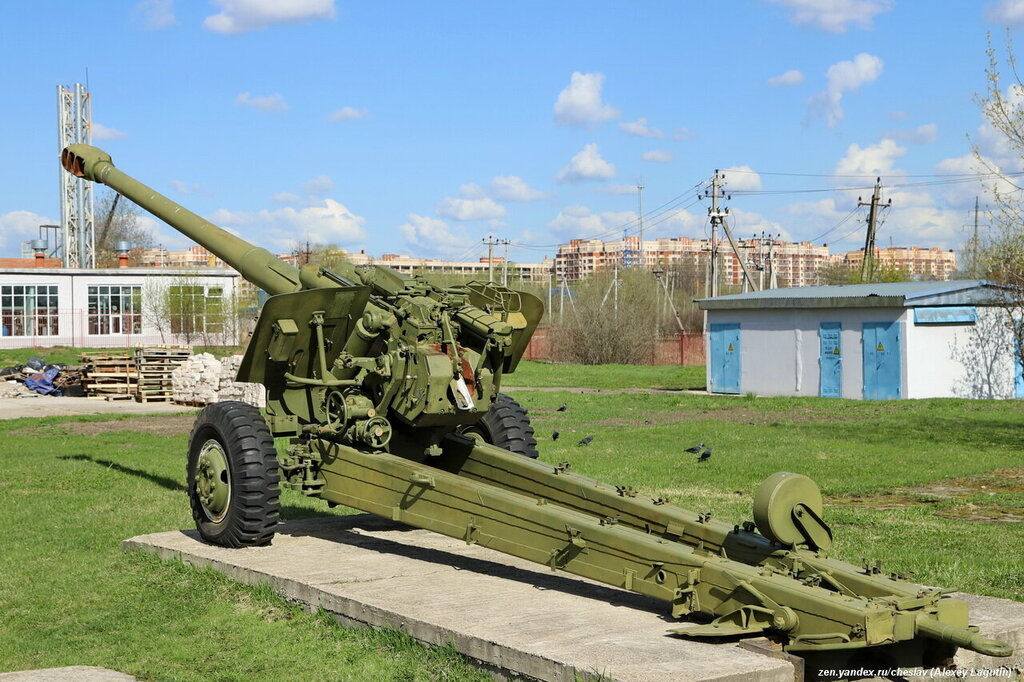 Anıt, heykel 152-мм гаубица 2А65 «Мста-Б», Moskova, foto