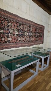 Derbent Devlet Tarih, Mimari ve Arkeoloji Müzesi-Rezervi (ulitsa Mazakhira Rzayeva No:7, City of Derbent), müzeler ve sanat galerileri  Derbent'ten