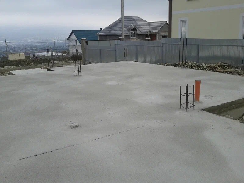Beton ve beton ürünleri üreticileri Stroitelnie materiali, Samara, foto