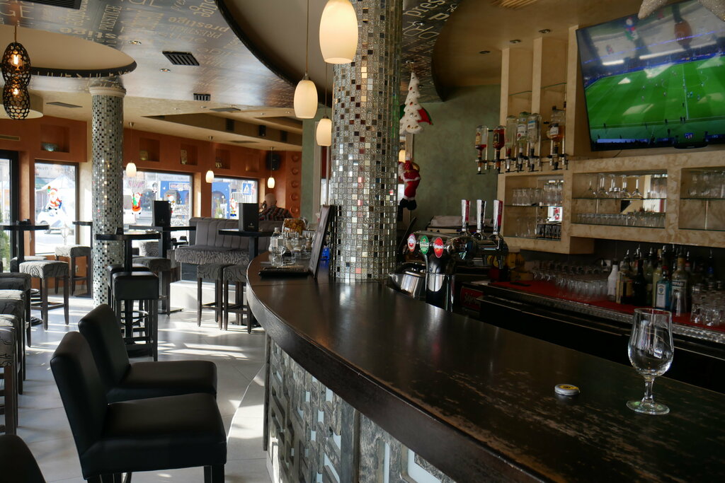 Kafe Club Caffe Prestige Svilajnac, Dünya, foto