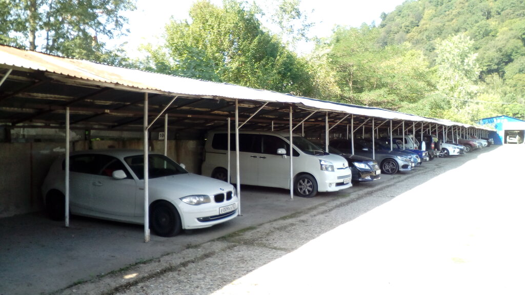 Otomobil servisi Stantsiya tekhobsluzhivaniya UCh-Dere, Soçi, foto