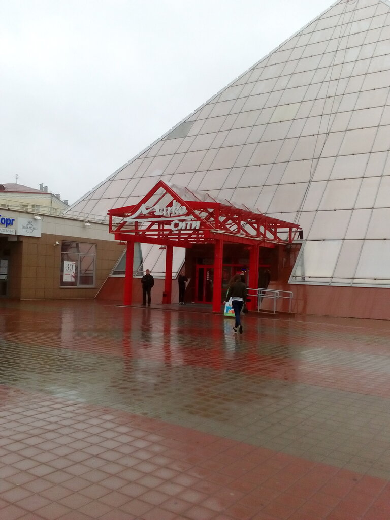 Kafe Funny Chicken, Vitebsk, foto