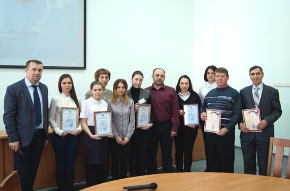 Yüksekokul Kolledzh Pokrovsky selskokhozyaystvenny, Orenburgskaya oblastı, foto