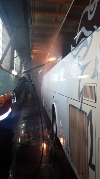 Oto yıkama Грузовая мойка у Саныча, Vsevolgsk, foto