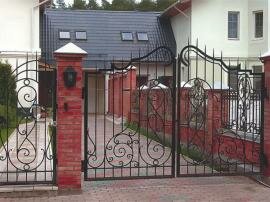 Demirdökümcüler Khudozhestvennaya kovka, Bogoroditsk, foto