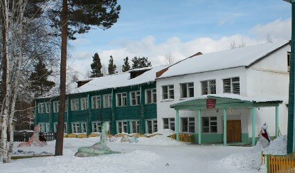 Ortaokul Ульканская основная общеобразовательная школа № 1, İrkutskaya oblastı, foto