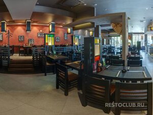 Yakitoriya (Skhodnenskaya Street No:25, Moscow), suşi restoranı  Moskova'dan
