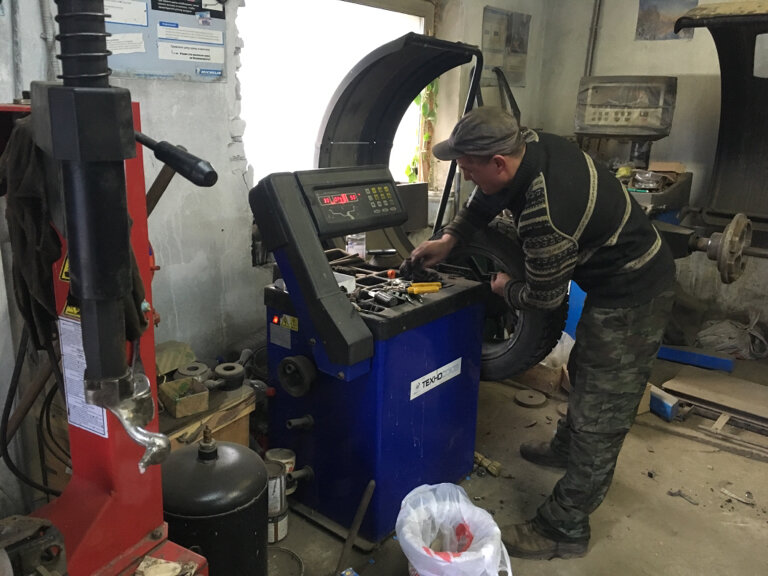 Oto lastik tamiri Shinomontazh gruzovoy, legkovoy i spetstekhniki, Dubna, foto