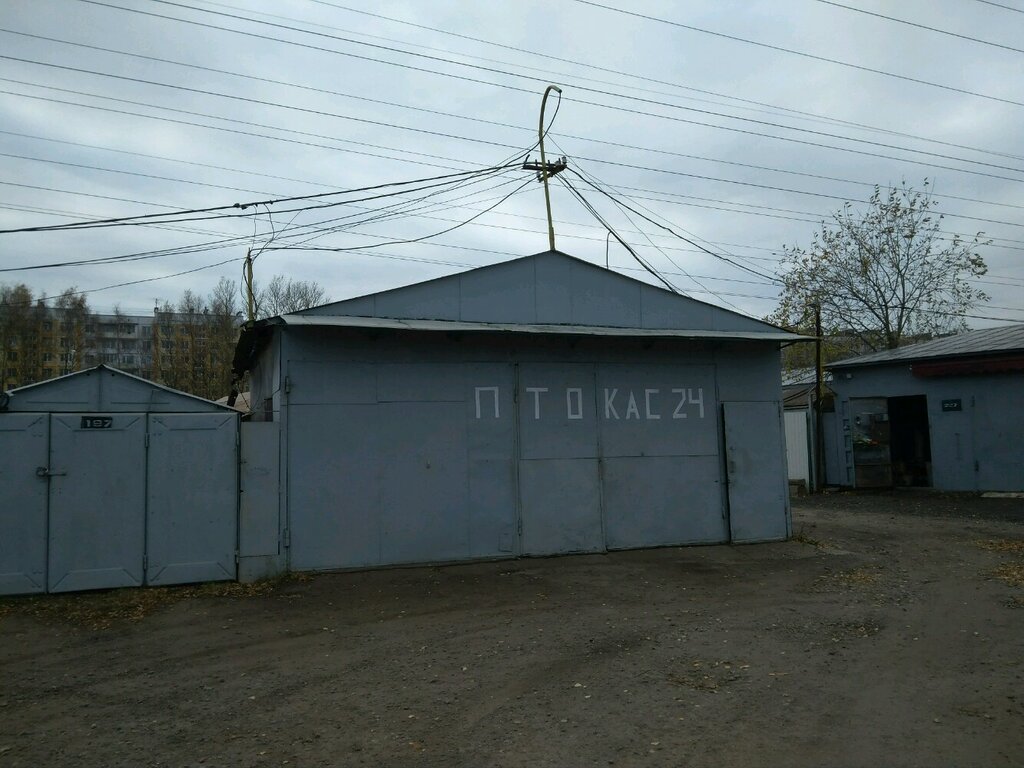 Otomobil servisi Sto Uglov, Saint‑Petersburg, foto