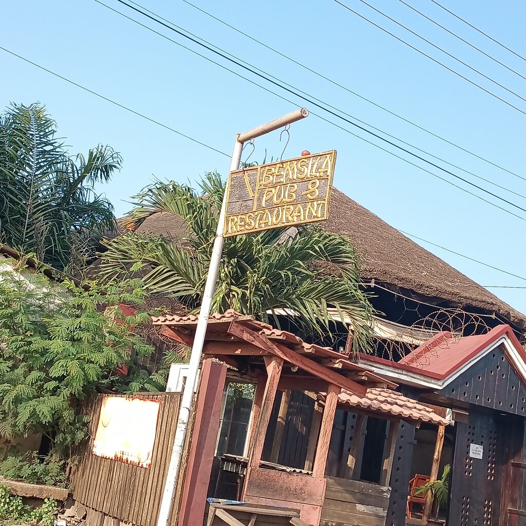 Restoran Bemsila Pub And Restaurant, Dünya, foto