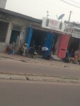 Ets Mb (Brazzaville, Avenue des Trois Martyrs), oto lastik tamiri  Brazzaville'den
