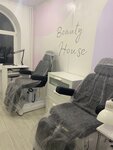 Beauty house (улица Очаковцев No:35), güzellik salonu  Sevastopol'dan