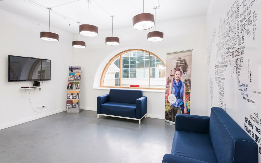 Yabancı dil kursları EF Education First, Saint‑Petersburg, foto