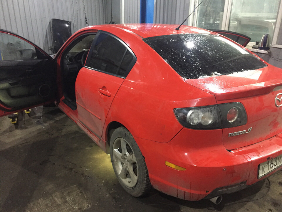 Otomobil yedek parçaları Russky Avtomobil, Mytişçi, foto