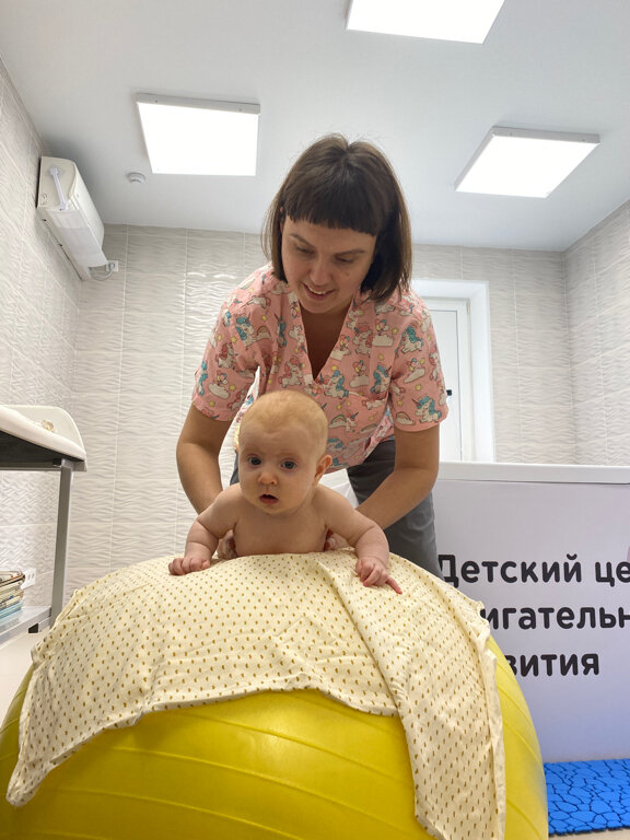Yüzme havuzları Детский центр двигательного развития, Krasnodar, foto