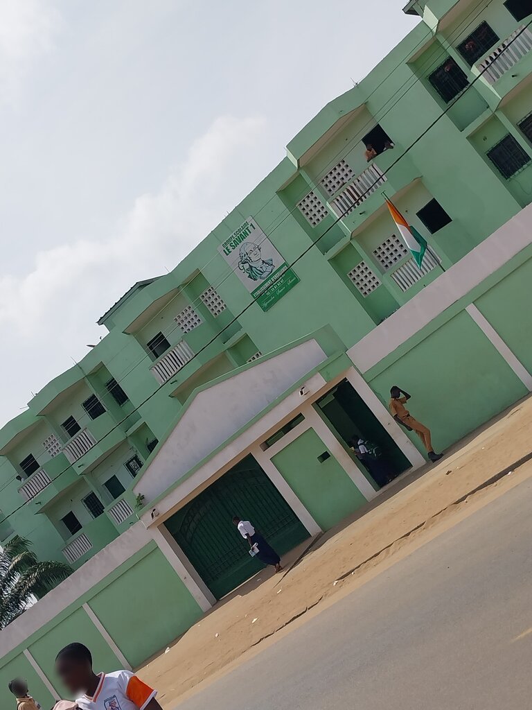 Ortaokul Groupe Scolaire Le Savant1, Abican, foto