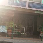 Juliet Bar (Merlomey Street No:20, Taifa), bar  Gana'dan