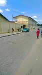 École primaire de mounkoundzi-ngouaka (Brazzaville, Commune de Moukoundzi-Ngouaka), ortaokul  Brazzaville'den