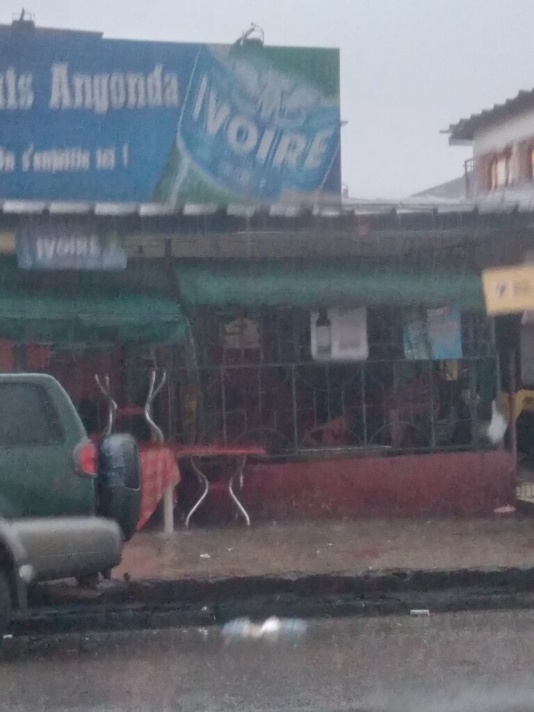 Madde bağımlılığı tedavi merkezi Angonda Maquis, Abican, foto