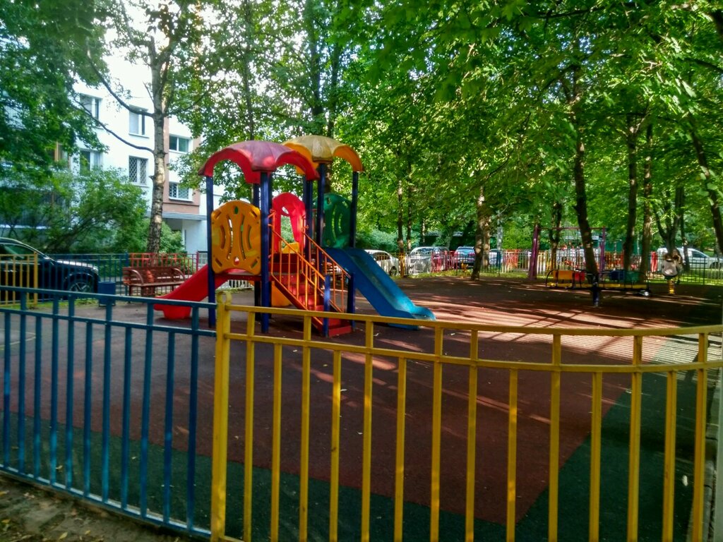 Oyun alanı Playground, Moskova, foto