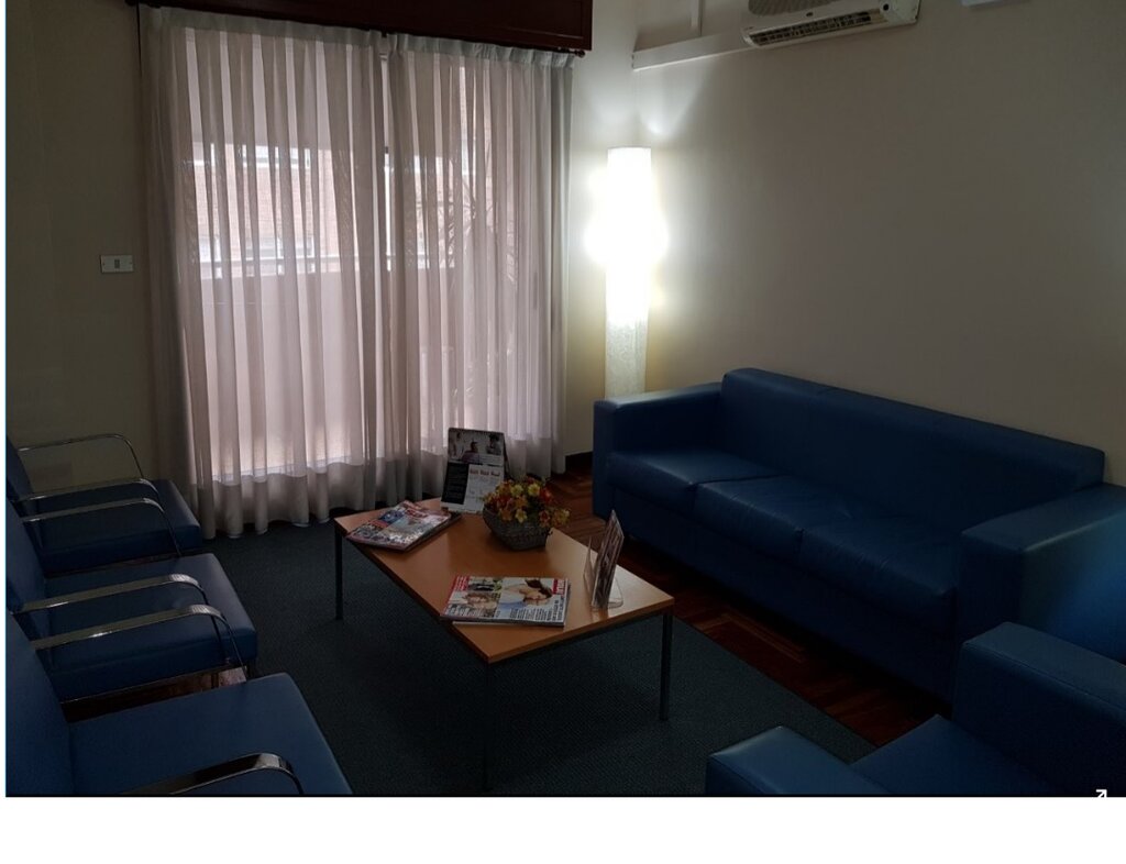 Özel ağız ve diş sağlığı klinikleri ve muayenehaneleri Dr. Agustín Marquina Clínica Dental Torrecedeira, Vigo, foto