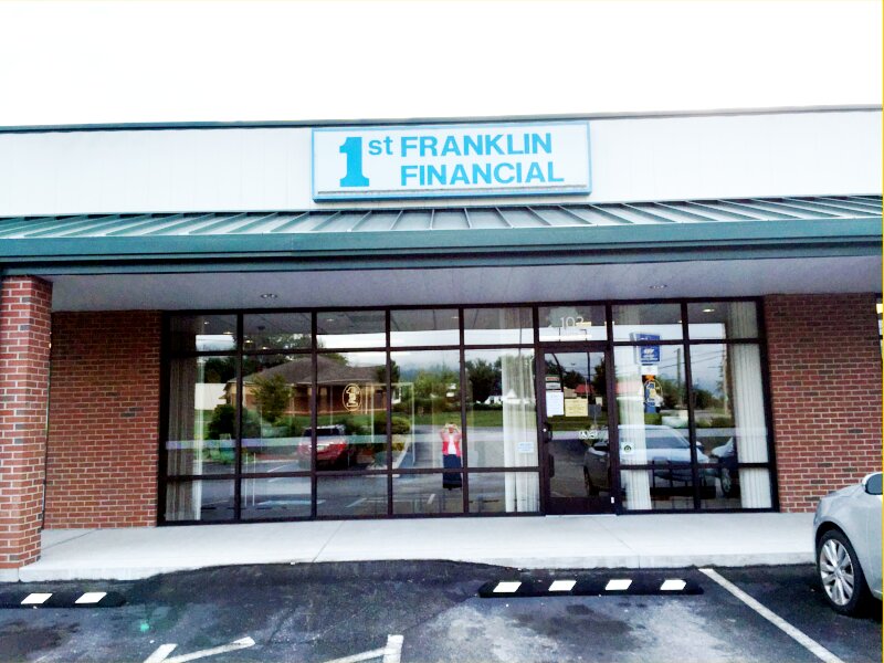 Kredi komisyoncuları 1st Franklin Financial, Tennessee Eyaleti, foto