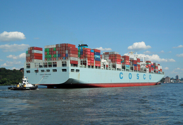 Tekne kiralama Cosco Shipping Lines Italy Srl, Cenova, foto
