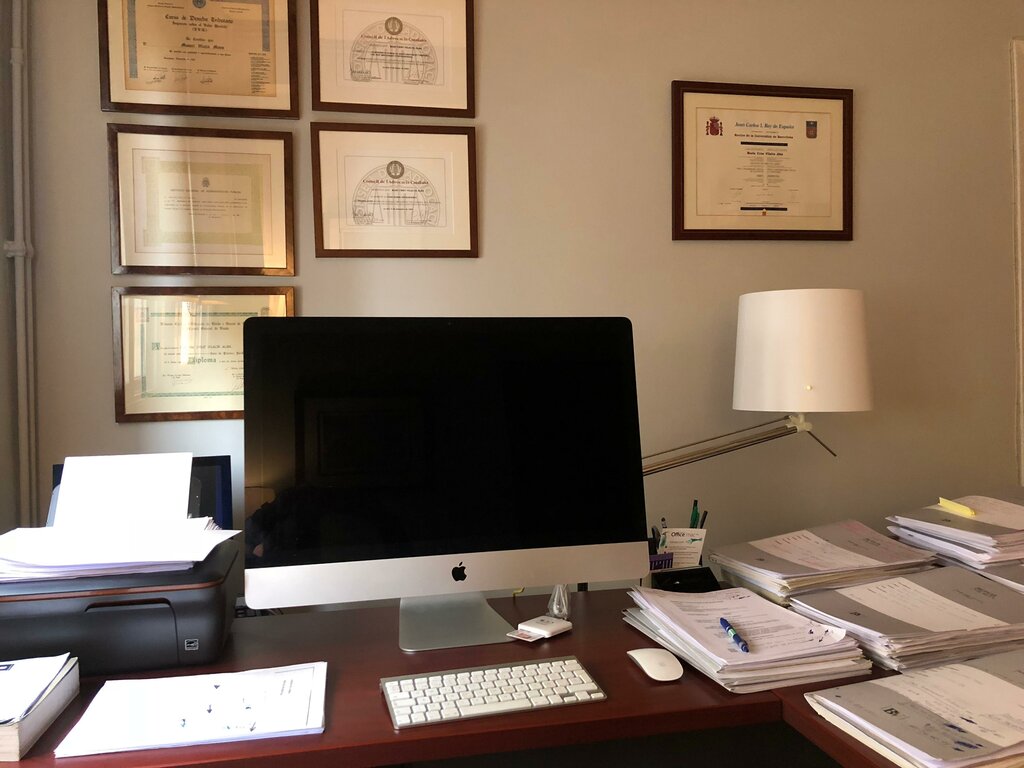 Avukatlar Maricreu Vilalta Abogados, Katalonya, foto
