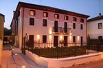 Villa Giotto Luxury Suite & Apartments (Venice, Martellago, Via Giotto, 6), otel  İtalya'dan