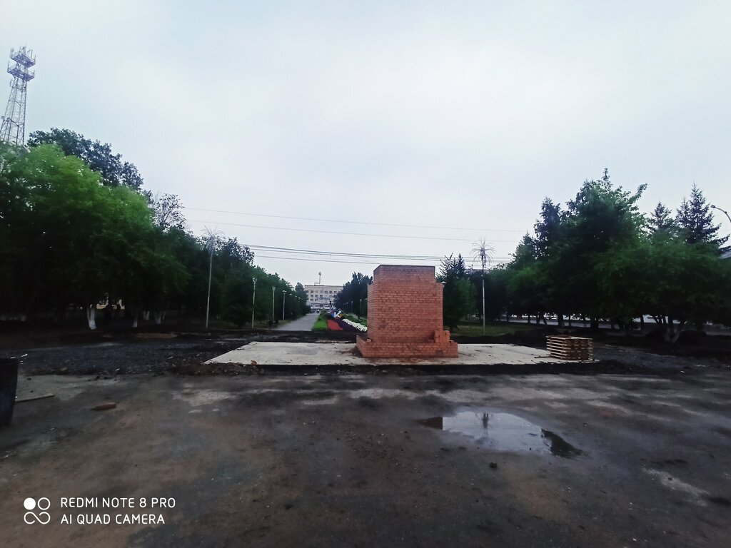 Anıt, heykel В.И. Ленин, Şumiha, foto
