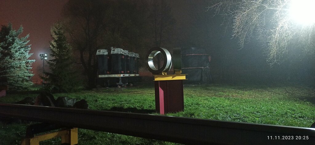 Turistik yerler Железнодорожная платформа с изложницами для жидкой стали, Çeliabinsk, foto