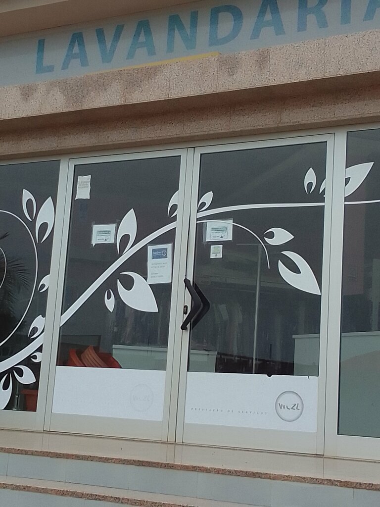 Çamaşırhaneler Lavandaria Wczl, Loanda, foto