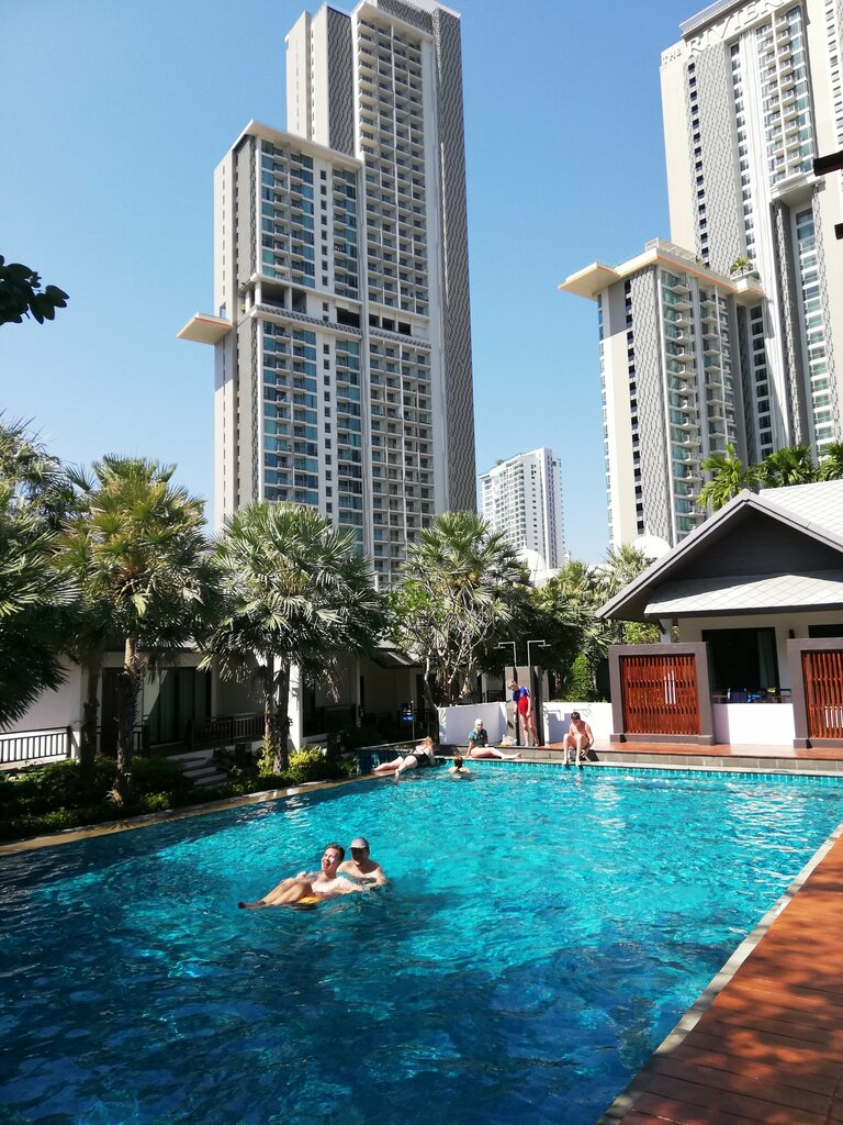 Otel Hidden Palm Pool Villas, Pattaya, foto