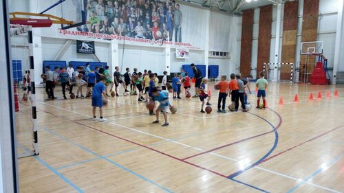 Çok amaçlı spor tesisleri Дом спорта Лобановский, Permski krayı, foto