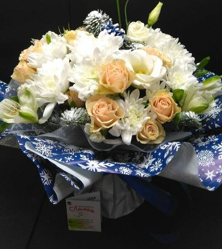 Çiçekçiler Liliya, Ip Bolotina L. M., Buzuluk, foto