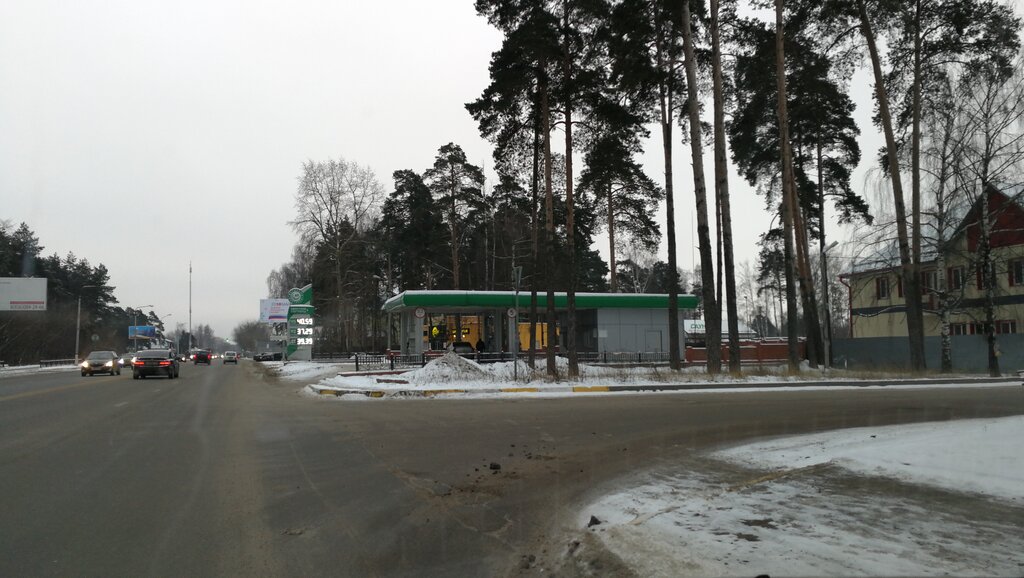 Benzin istasyonu Mercury and partners, Ramenskoye, foto