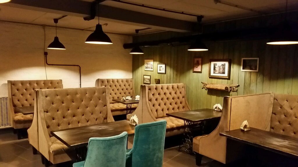 Restoran Carl at Claire's, Tomsk, foto