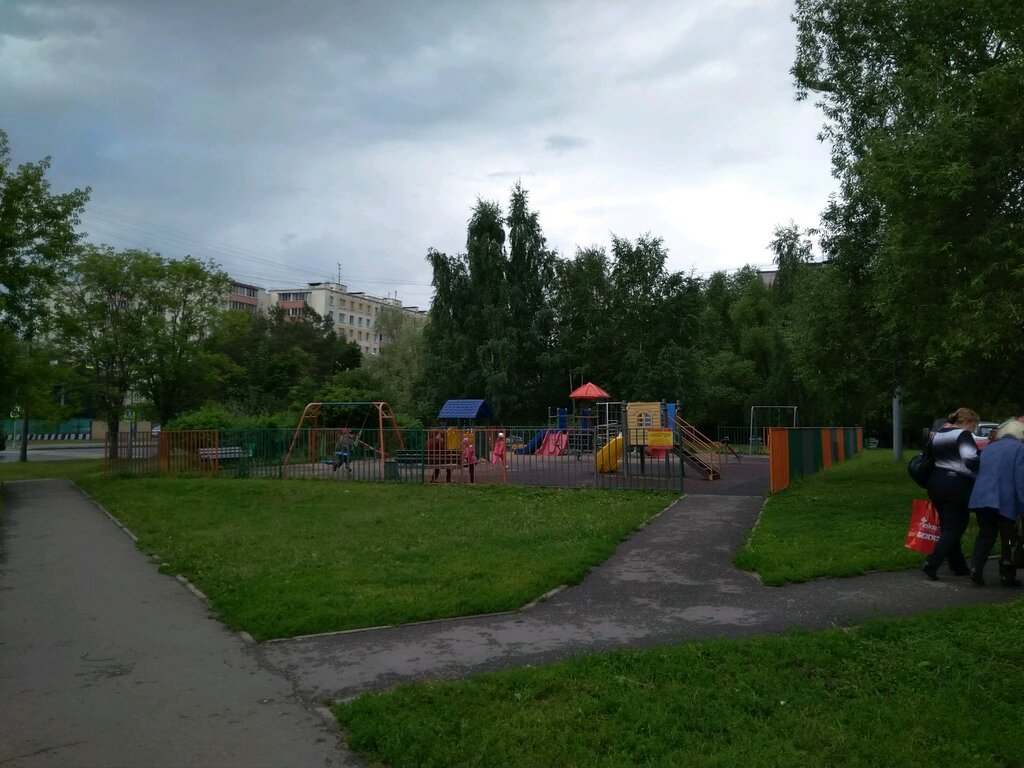 Oyun alanı Playground, Moskova, foto