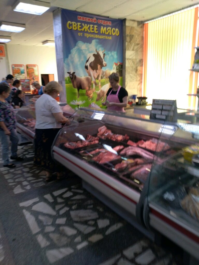 Market Royal table, Krasnoyarsk, foto