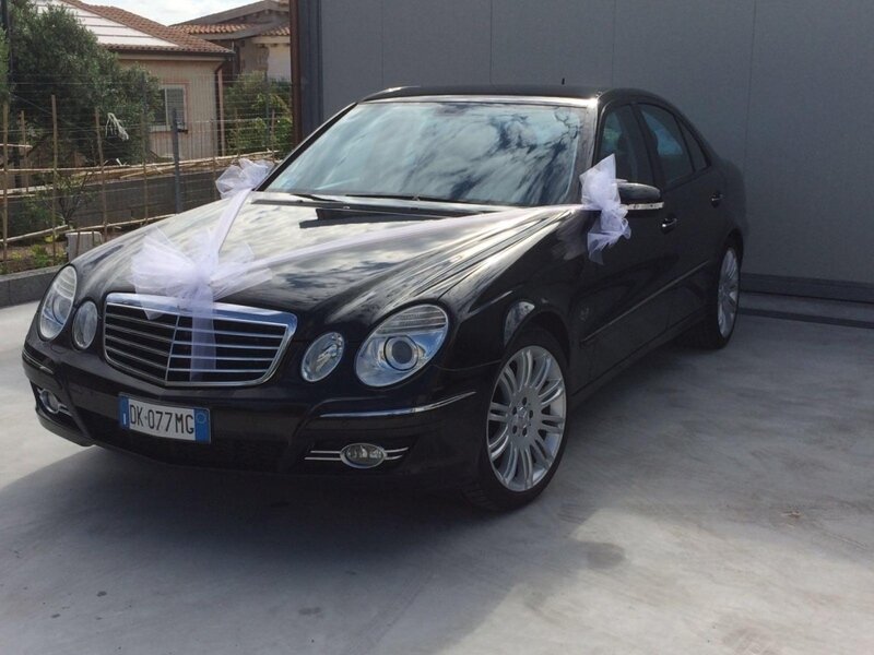 Taksi VIP Services C. S. T., Sardunya, foto