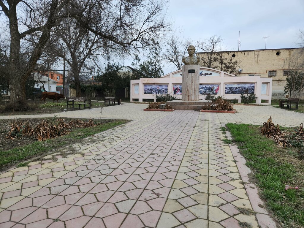 Meydan сквер имени П.И Багратиона, Kizlyar, foto