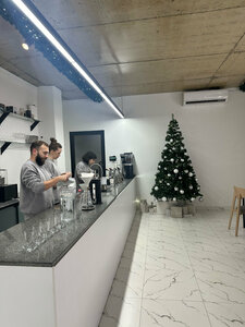 Nova (Parnavaz Mepe street No:60), kahve dükkanları  Batum'dan