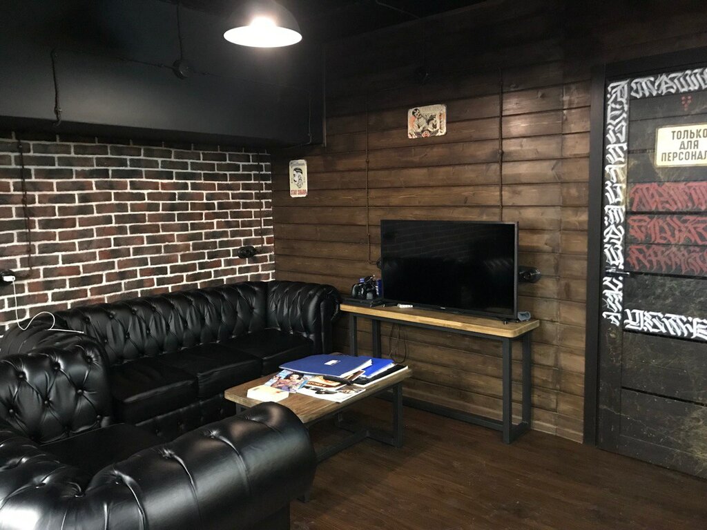 Dövmeciler Flint Tattoo, Moskova, foto