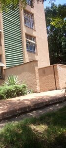 Soweto Hostel Block 1 (Lusaka, University of ), otel  Lusaka'dan