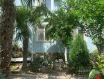Гостевой дом (Морская улица No:7Б, село Малореченское), otel  Kırım Cumhuriyeti'nden