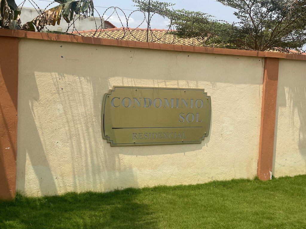 Otel Condomínio Sol kikuxi Viana, Loanda, foto