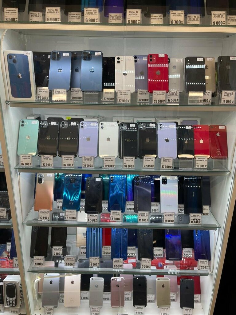 Cep telefonu ve aksesuarları satış mağazaları B-Store, Domodedovo, foto