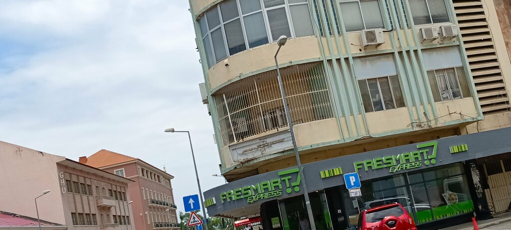 Mini-market Fresmart, Loanda, foto