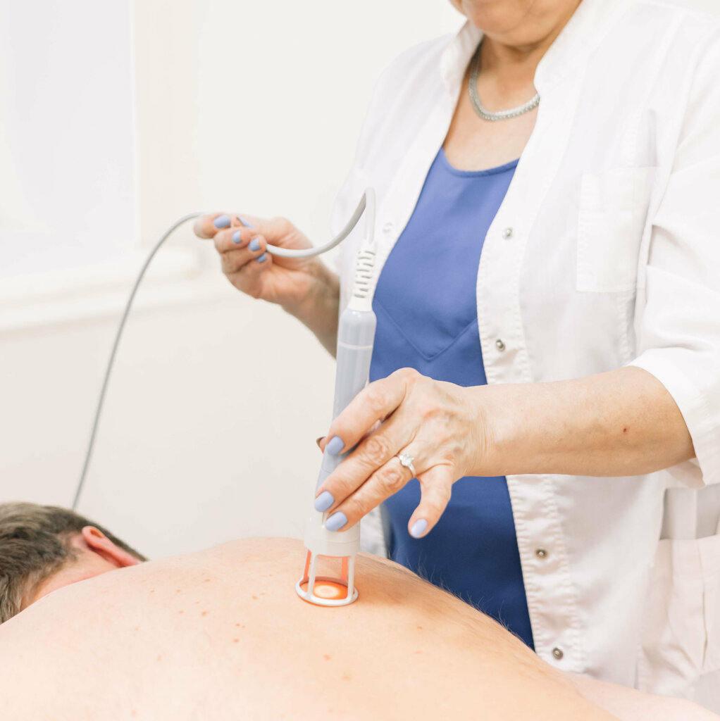 Kemik hastalıkları doktoru Diskoterapia Plus, Perm, foto