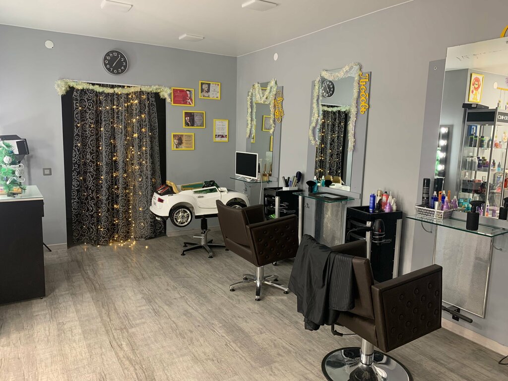 Kuaförler Ежики, Sosnovoborsk, foto